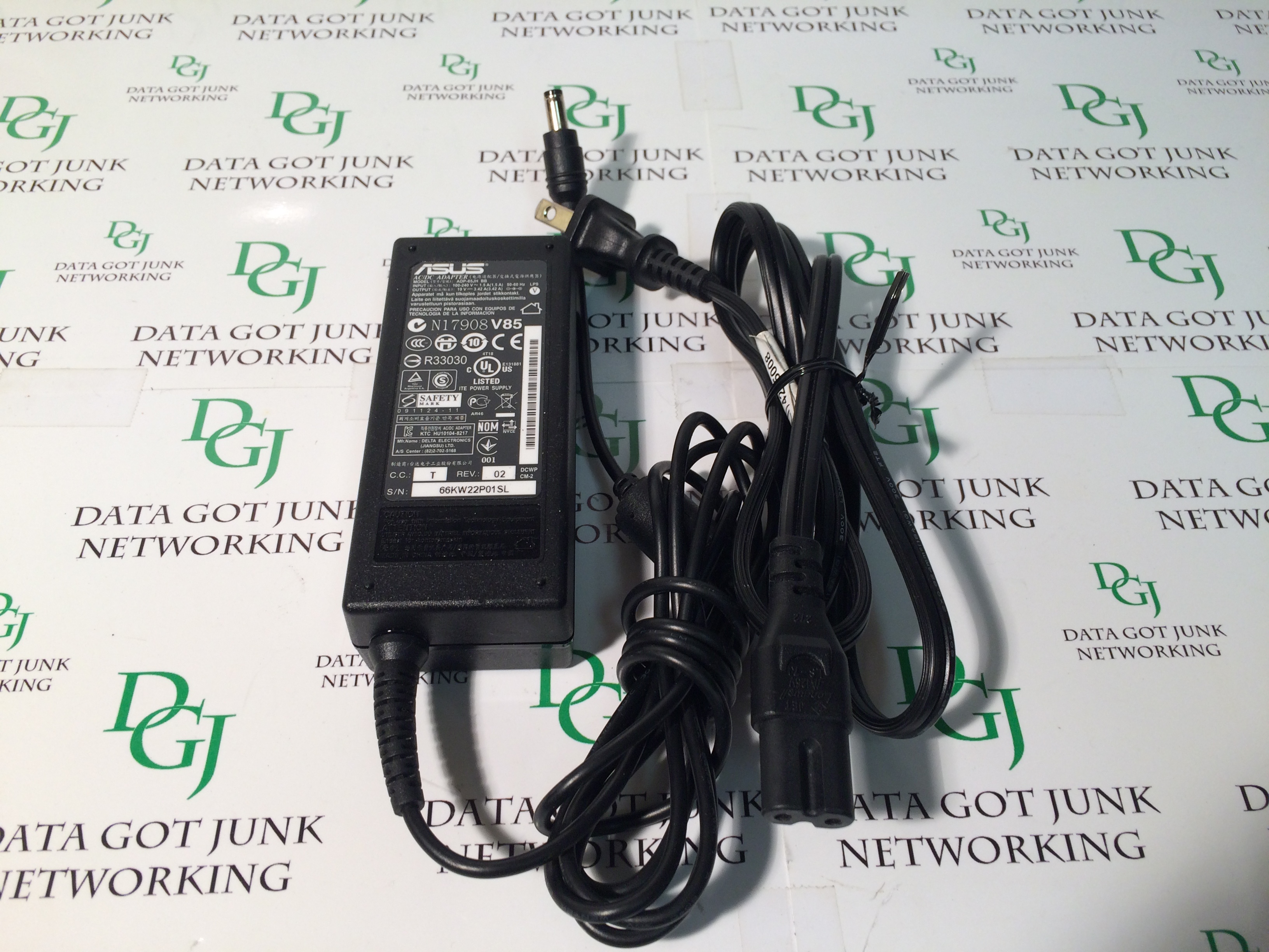 ASUS AC/DC Adapter Model ADP-65JH BB 19V Laptop Power Supply - Data Got ...
